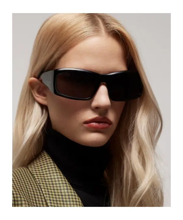 Gucci Rectangular Frame Sunglasses