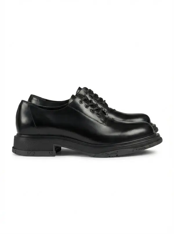 Gucci Lace-up Shoes With Tonal Logo - Black