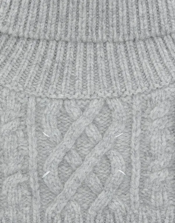 MAISON MARGIELA Cable-knit Scarf