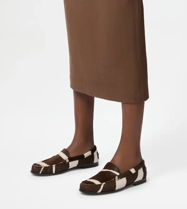 TOD'S Faux Pony Leather Round Toe Loafers With Metal Heel Detailing