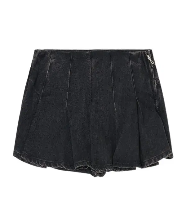 DIESEL® Shorts In Tencel Denim With Pleated Front - Black