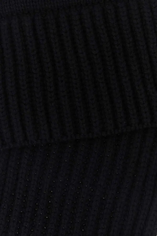 Gucci Logo Detailed Cable Knit Scarf