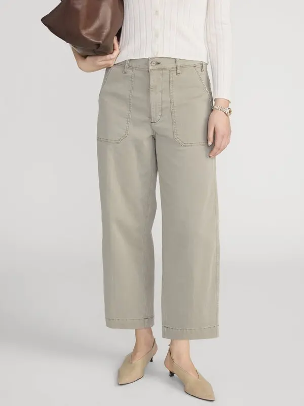 FRAME High-rise Cropped Trouser With Utility Pockets - Thyme