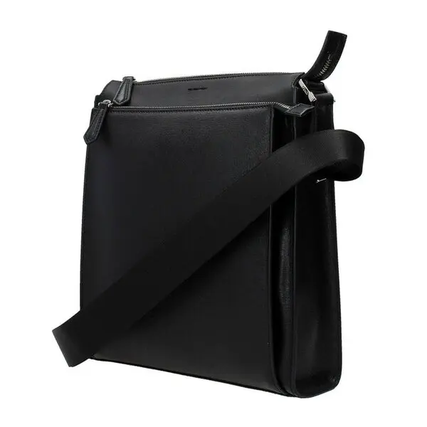 Fendi Logo Details Cross Body Bag