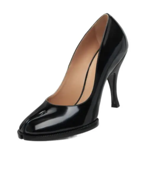 MAISON MARGIELA Tabi Cut-out Stiletto Heel Pumps