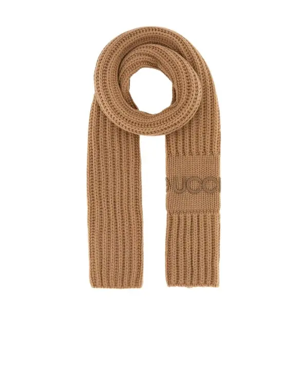 Gucci Logo Detailed Cable Knit Scarf - Beige