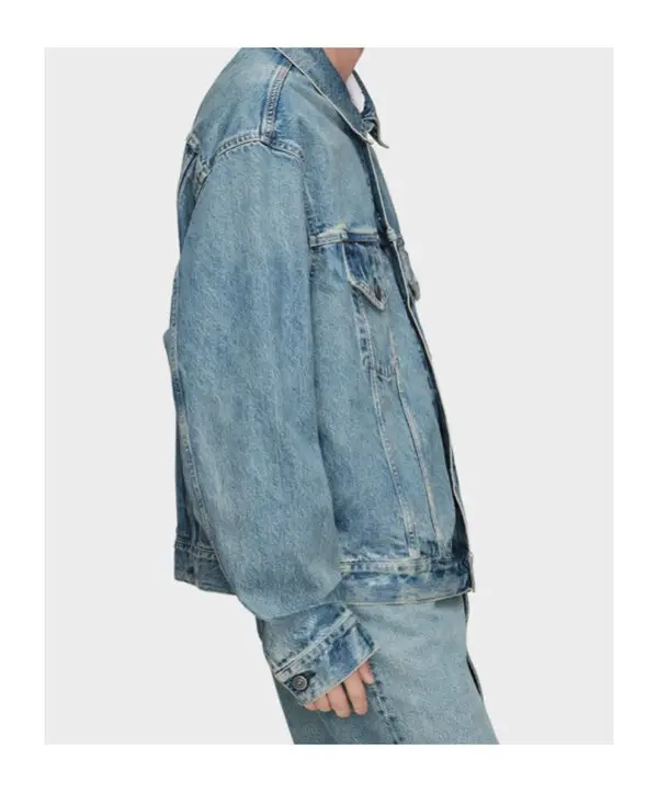 MAISON MARGIELA Handpainted Denim Jacket - Light Blue