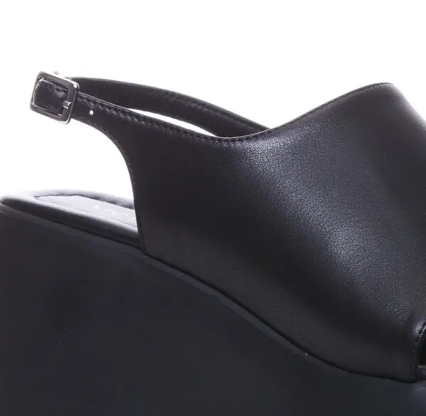 VIC MATIE Sensory Platform Heeled Sandals - Black