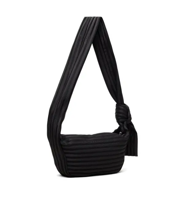Issey Miyake Linear Knit Shoulder Bag - Black