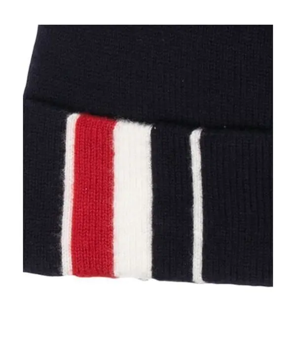 Thom Browne Merino Wool Beanie With Side Stripe Detail - Black