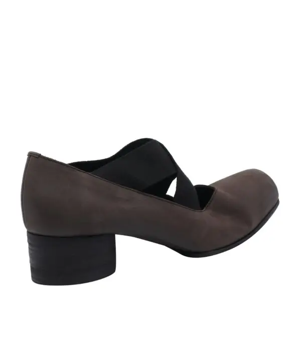 UMA WANG Square-toe Ballet Flats With Crisscross Straps - Black