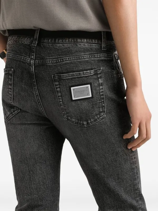 Dolce & Gabbana Logo Plaque Slim Fit Jeans - Black