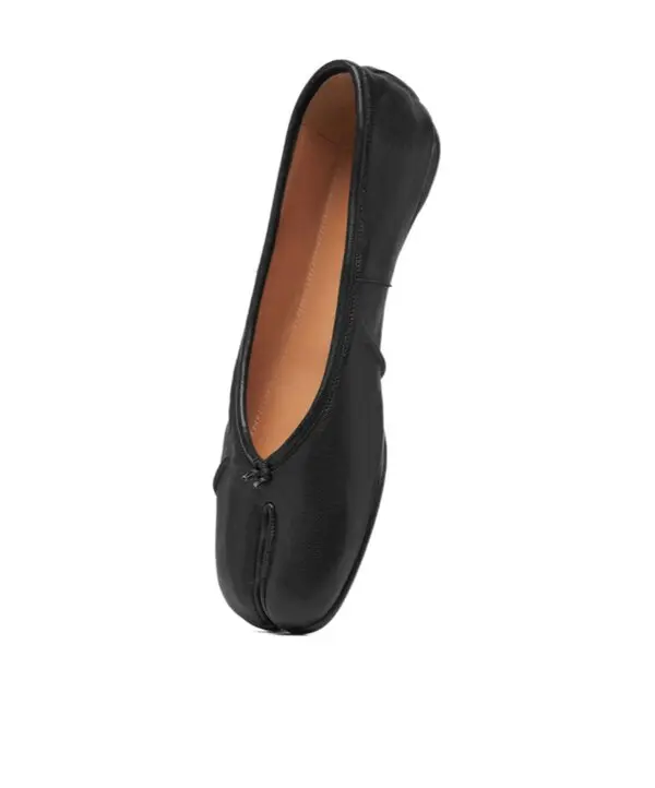MAISON MARGIELA Tabi Ballet Flats