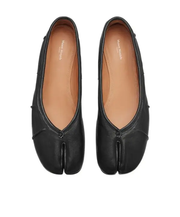 MAISON MARGIELA Tabi Ballet Flats