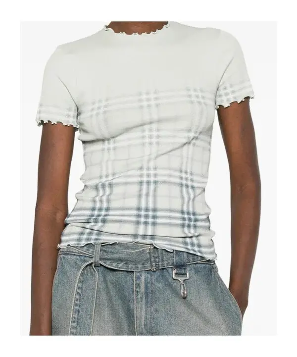 Burberry Checkered Knit T-shirt With Ruffle Trim - White