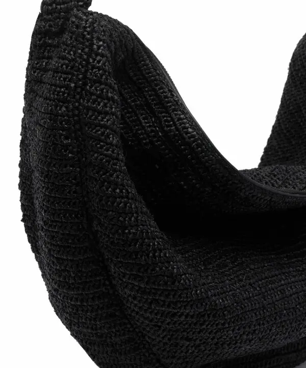IBELIV Vibe Woven Zipped Shoulder Bag - Black