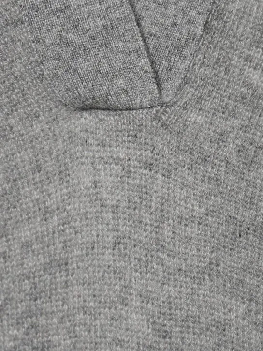 Khaite Shrunken Jo Cashmere Blend Sweater