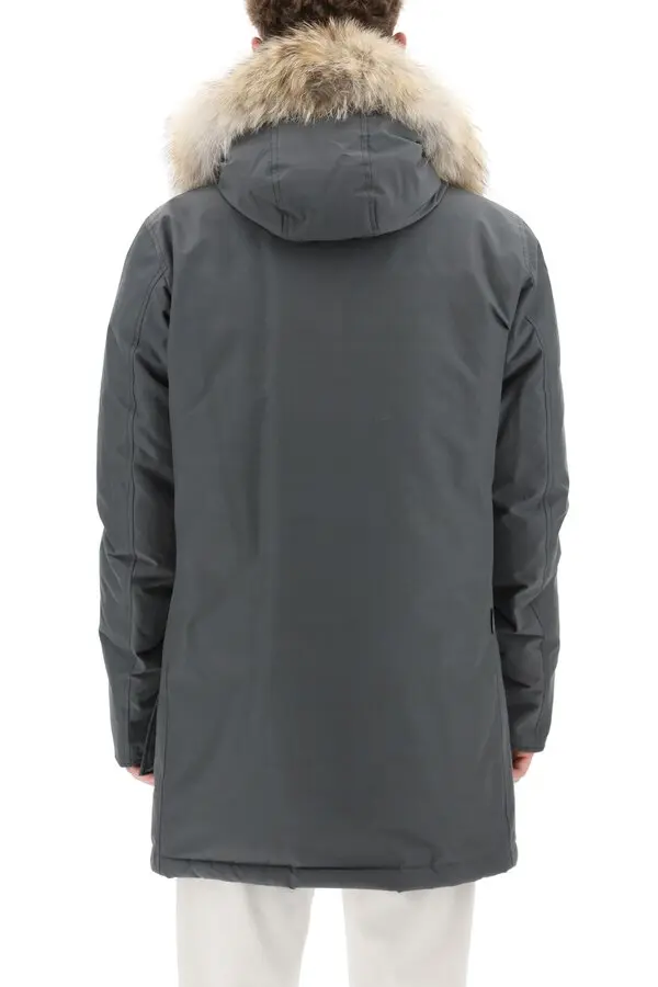 Woolrich Long-sleeved Down Parka - Black