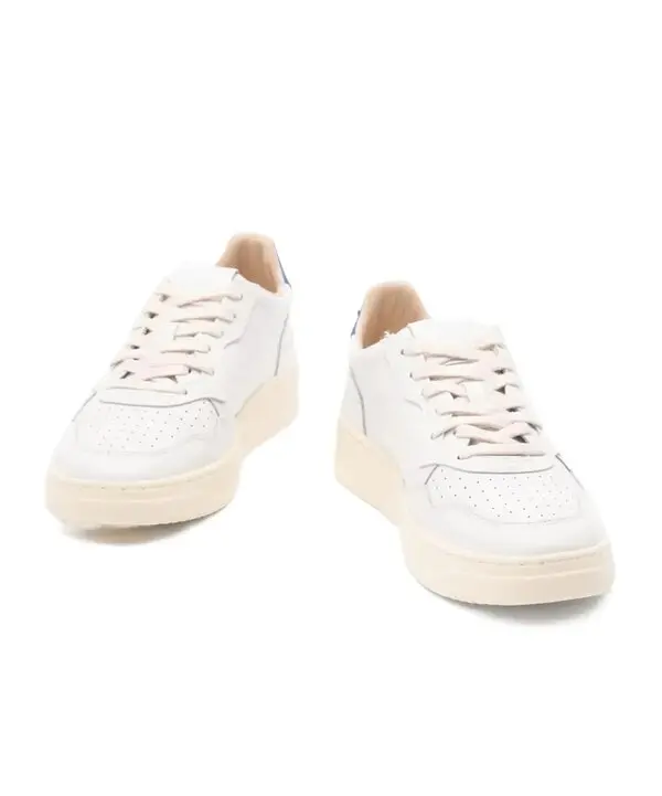AUTRY Perforated Low-top Sneakers - White