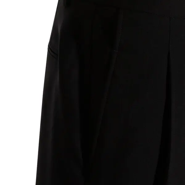 AMI Paris Tailored Pleated Shorts - Black
