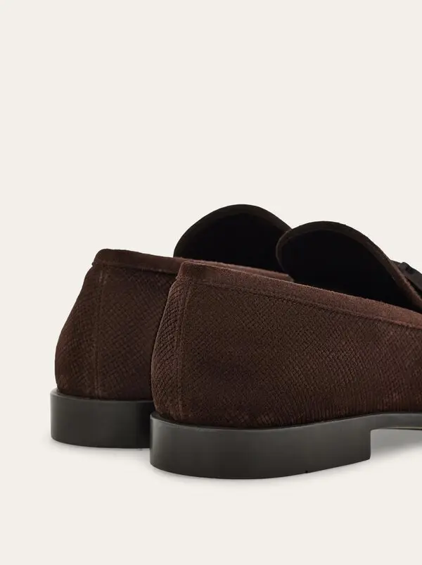 FERRAGAMO Gancini Slip-on Loafers - Black