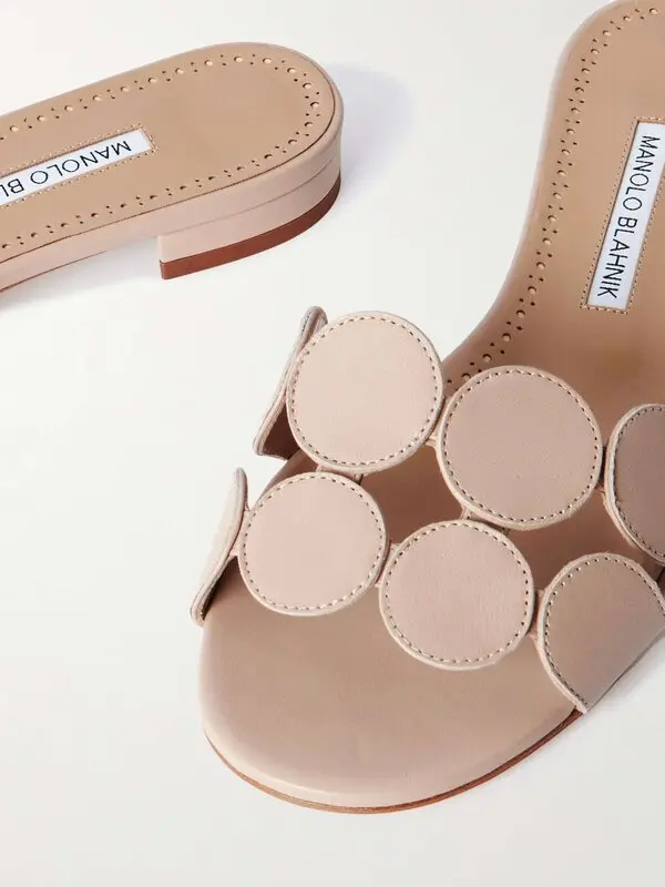 Manolo Blahnik Round Toe Graphic Cut-out Slippers - Light Brown