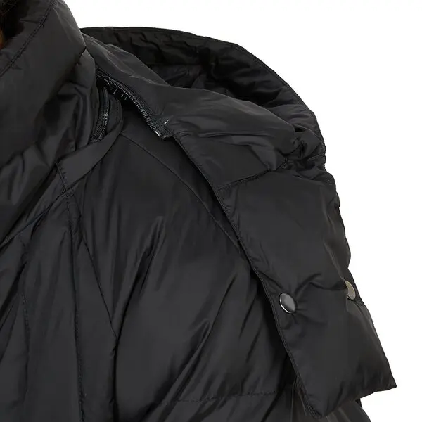 Max Mara Down Quilted Hooded Long Sleeve Coat - Black
