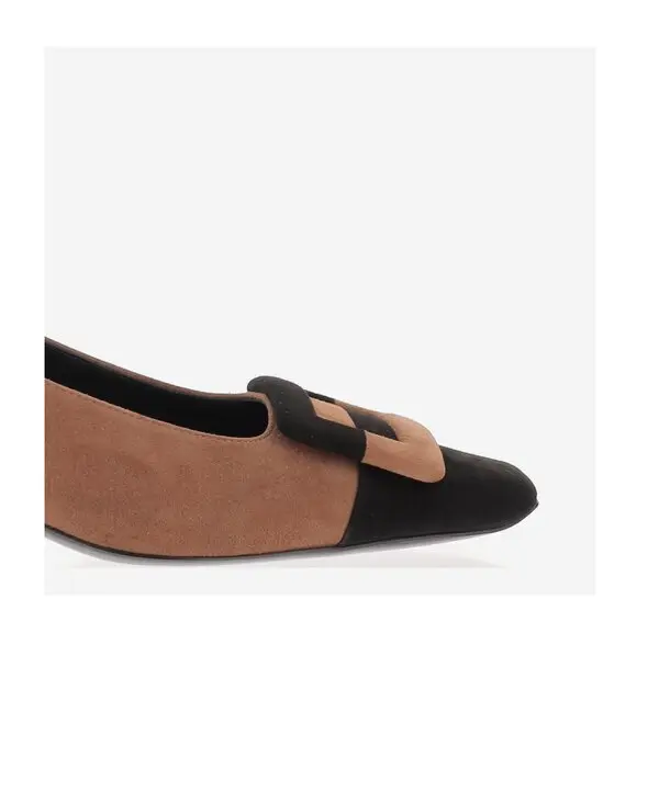 ROGER VIVIER Belle Vivier Buckle High Heels