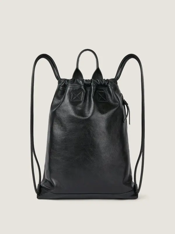 Givenchy Antigona Backpack In Grained Shiny Leather - Black