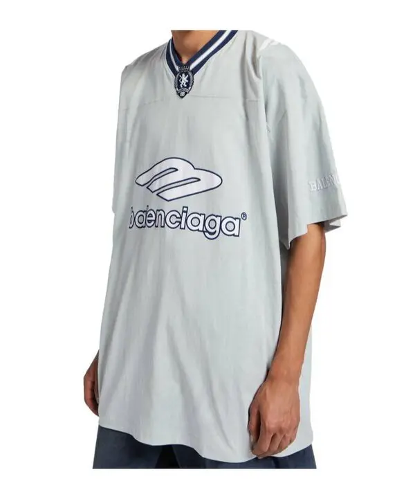 Balenciaga 3b V-neck Oversized Football T-shirt - Gray/white