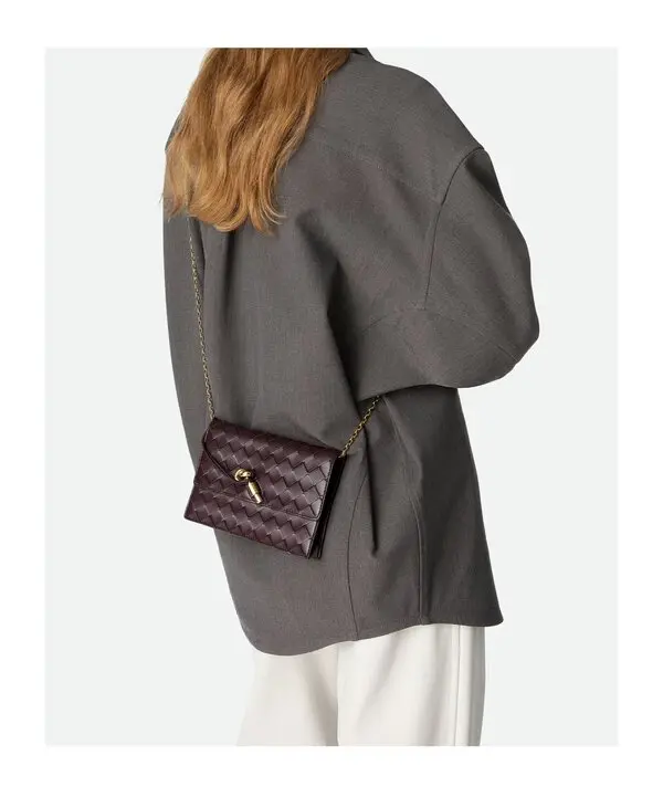 Bottega Veneta Chain Linked Andiamo Pouch Bag - Black