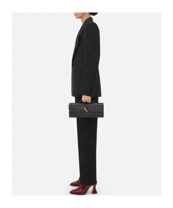 Bottega Veneta Andiamo Intrecciato Clutch Bag - Black