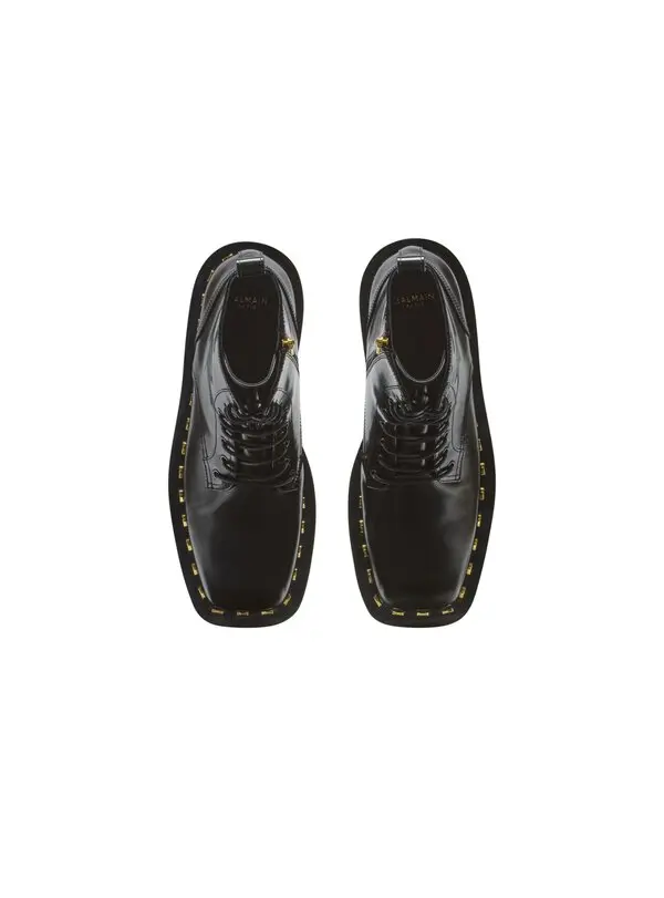 Balmain Glazed Leather Army Boots With Square Toe And Platform