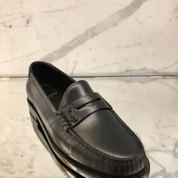 Saint Laurent Le Loafer Penny Slippers - Black