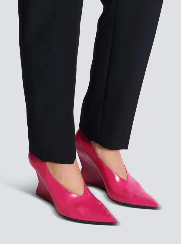 Balmain Shiny Lambskin Wedge Pumps - Pink