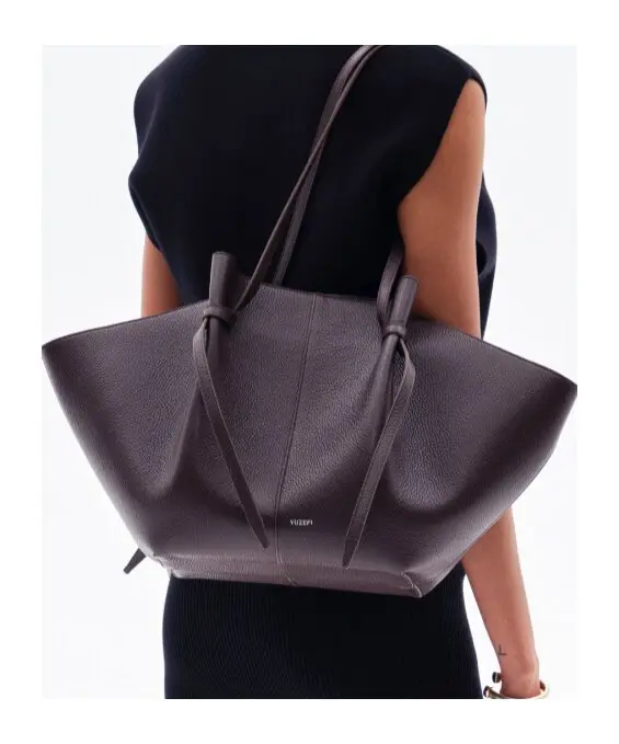 Yuzefi Pebble-grained Pleated Shoulder Bag - Brown