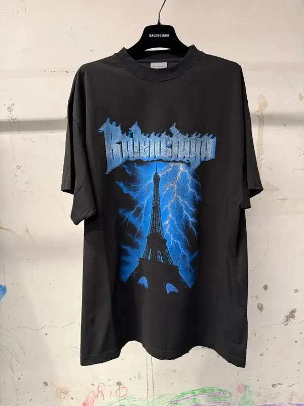 Balenciaga Graphic Printed Crewneck T-shirt - Black