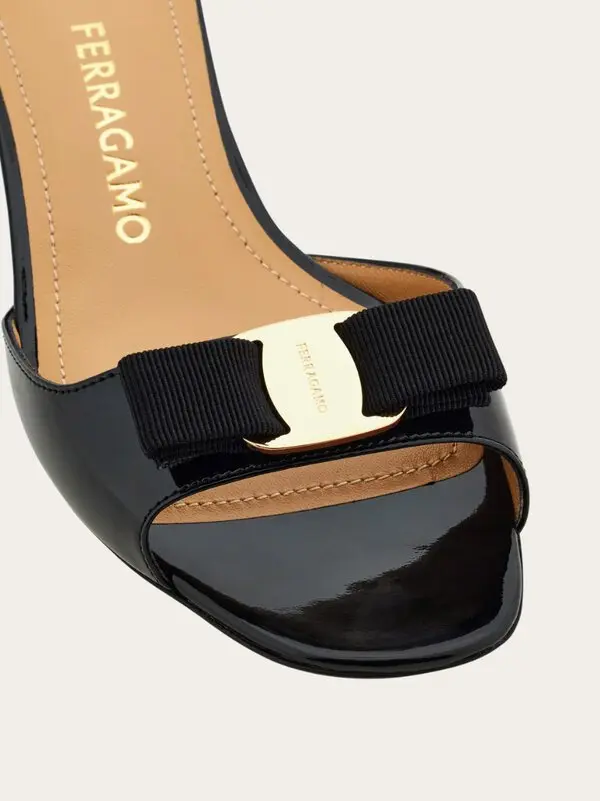 FERRAGAMO Vara Bow Slide Sandals