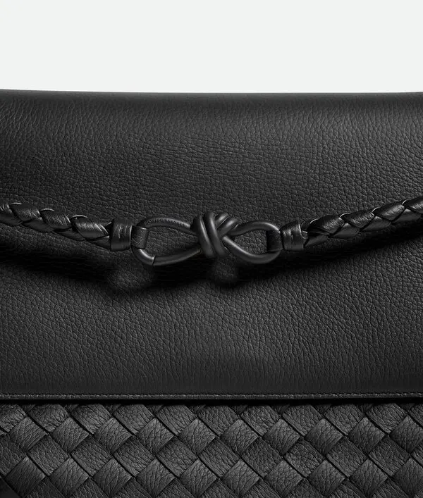 Bottega Veneta Andiamo Messenger Bag - Black