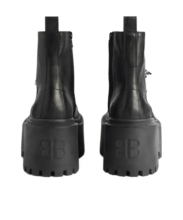 Balenciaga Strike Charm Platform Boots - Black