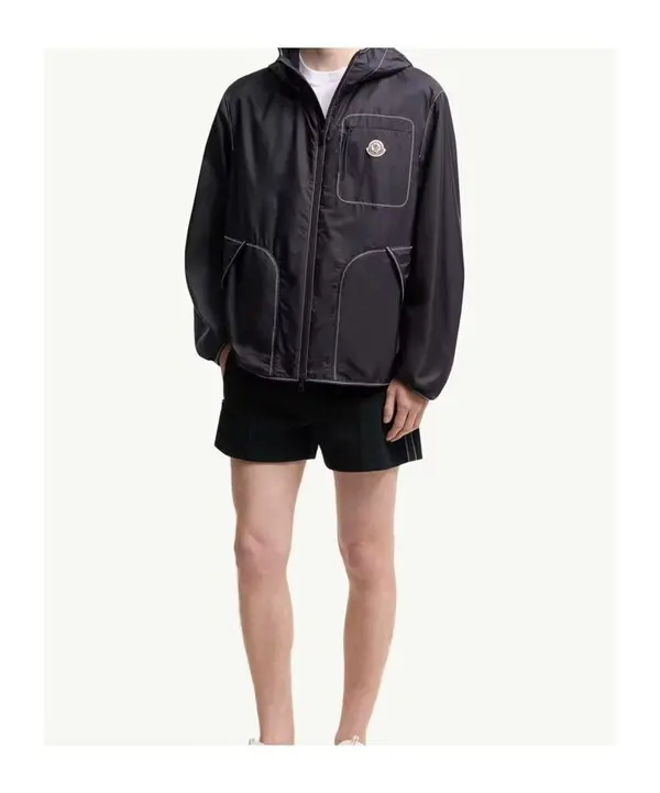 Moncler Terche Hooded Windbreaker With Logo Patch - Black