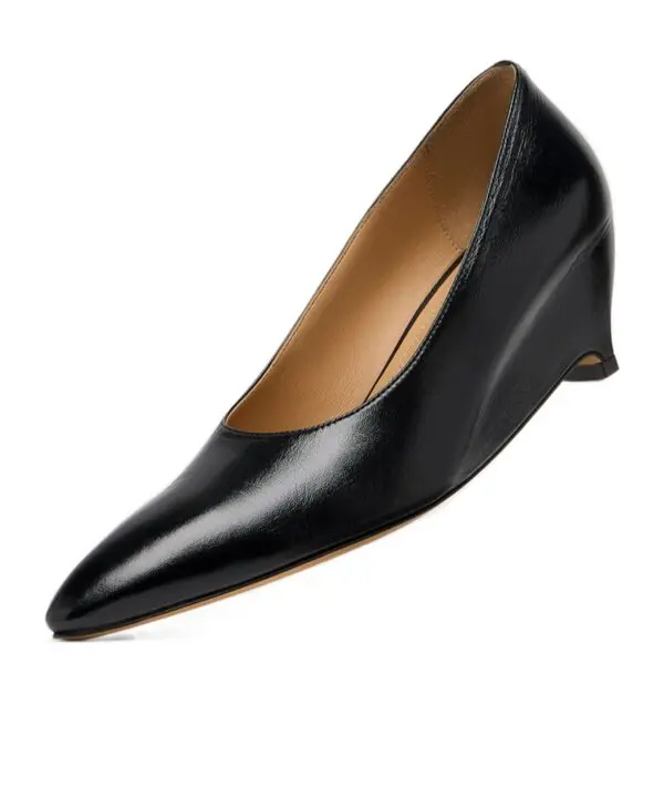 MAISON MARGIELA Heel-less Kitten Pumps With Pointed Toe - Black