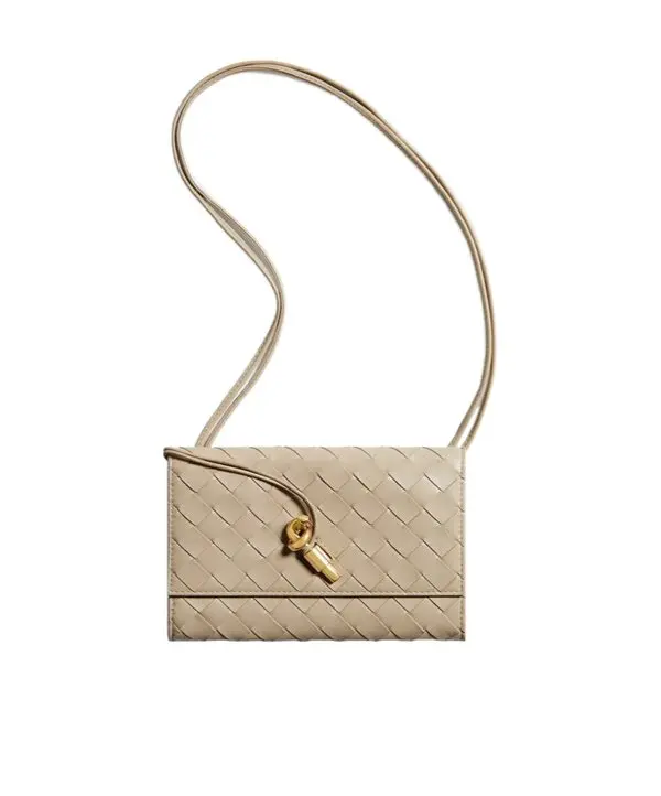 Bottega Veneta Andiamo Intrecciato Shoulder Bag - Off-white