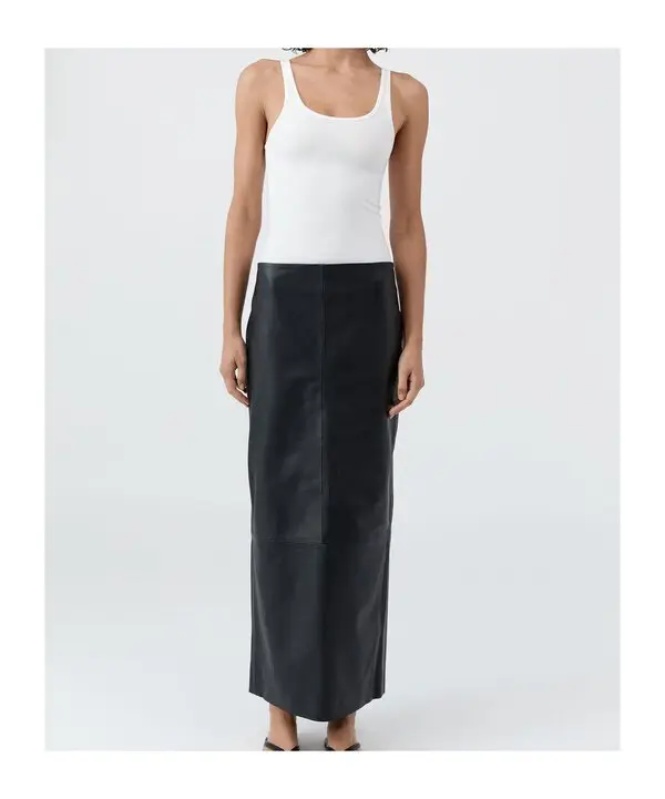 ST. AGNI Sleeveless Vest