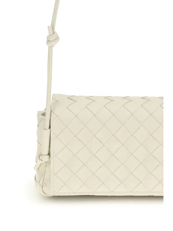 Bottega Veneta Notturno Pouch Bag - Nude