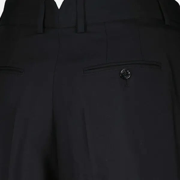 AMI Paris Pleated Wide-leg Bermuda Shorts - Black