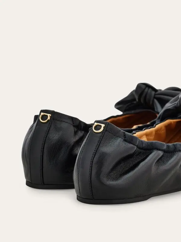FERRAGAMO Nappa Leather Bow Embellished Ballet Flats - Black