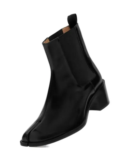 MAISON MARGIELA Tabi City Chelsea Boots - Black