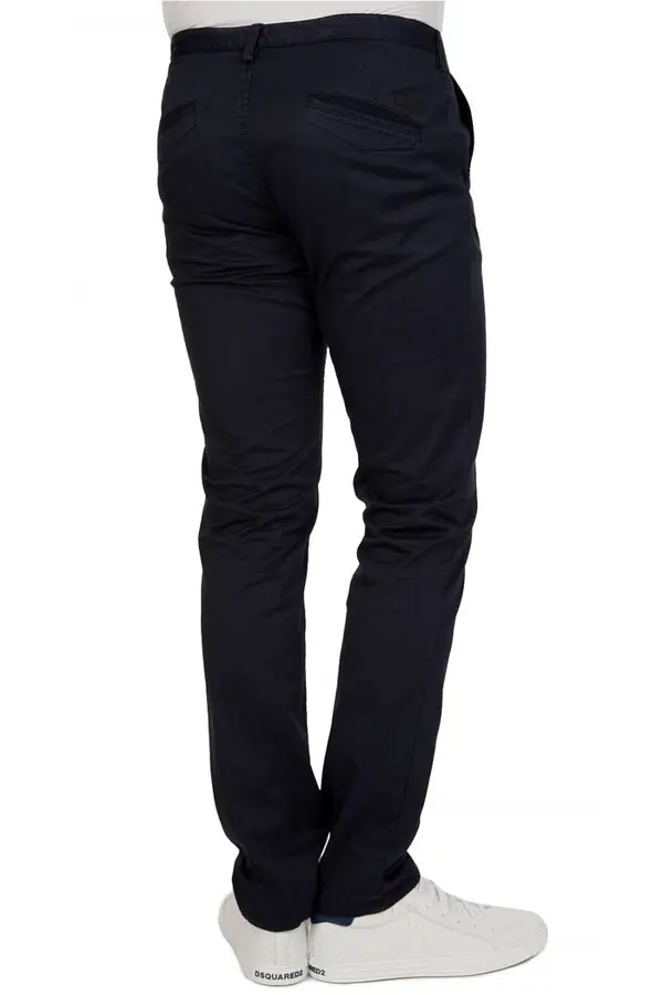 Hugo Boss Logo Detail Casual Pants - Black