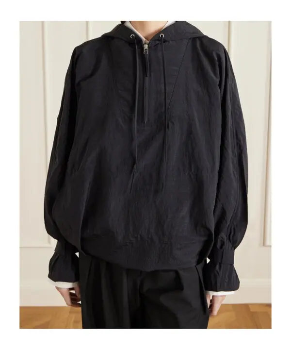 Co Long-sleeved Hooded Jacket